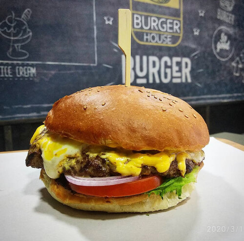 Kafe Burger house Halal, Kabardino‑Balkarya, foto