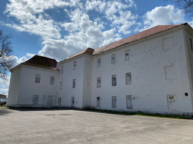Turistik yerler Монастырь бернардинцев, Nesvizh, foto