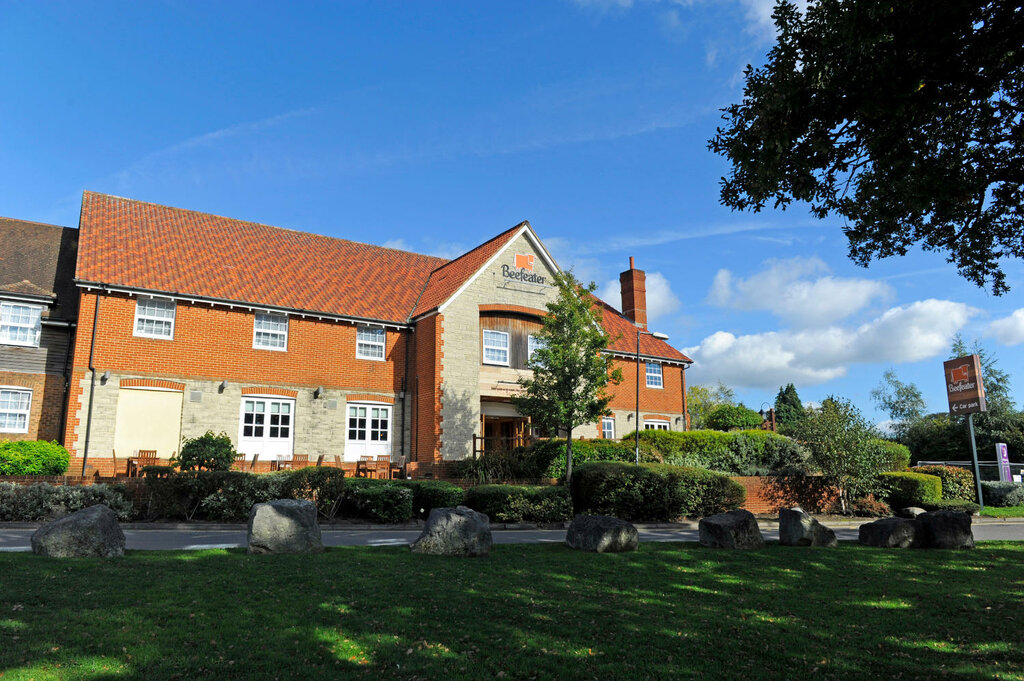Bar Great Oak Beefeater, İngiltere, foto