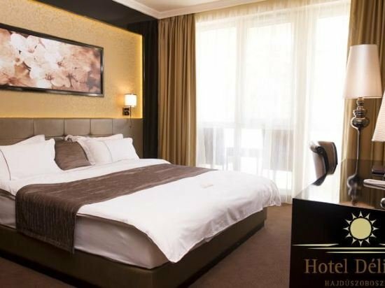 Otel Hotel Délibáb, , foto