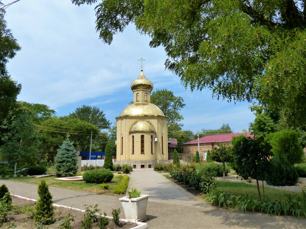 Şapel, haç anıtı Church-chapel of Luke Krymsky, Yeysk, foto