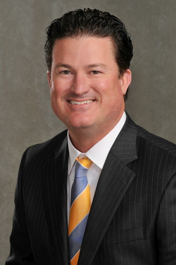 Yatırım fonu firmaları Edward Jones - Financial Advisor: Trey Trapp, Aams™, Missisippi Eyaleti, foto