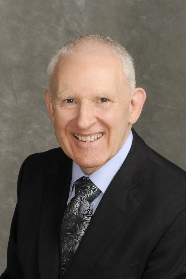 Yatırım fonu firmaları Edward Jones - Financial Advisor: Bruce L Hansen, Aams™, Washington Eyaleti, foto