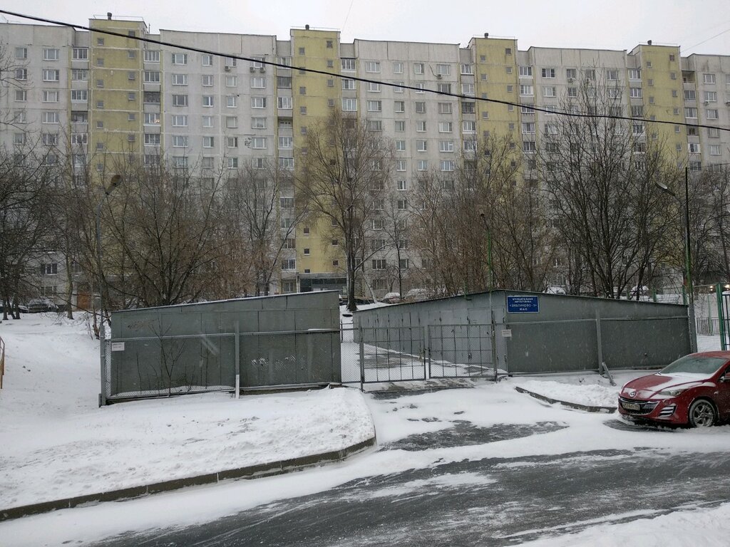 Otoparklar Зябликово-3, Moskova, foto