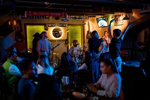 Macgregors (Krasnaya Street No:65), bar  Krasnodar'dan