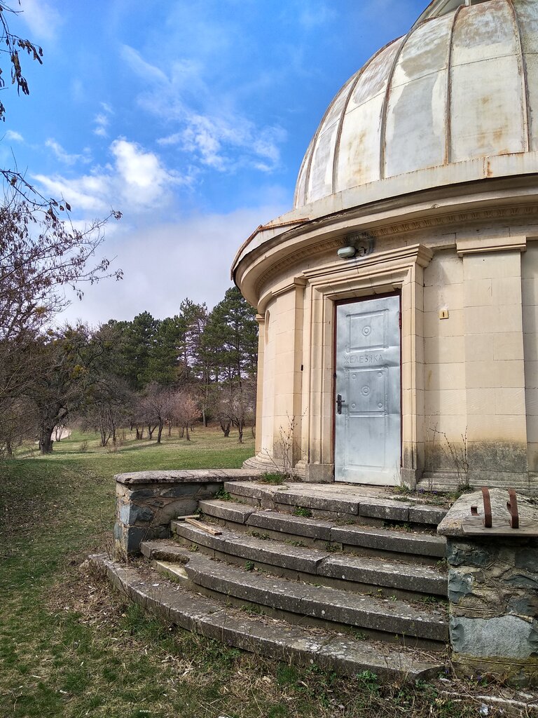 Bilim araştırma enstitüsü Башня телескопа РК-800, Kırım Cumhuriyeti, foto