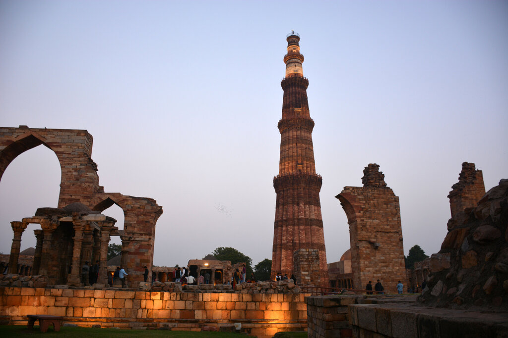 Turistik yerler Qutb Minar, Delhi, foto