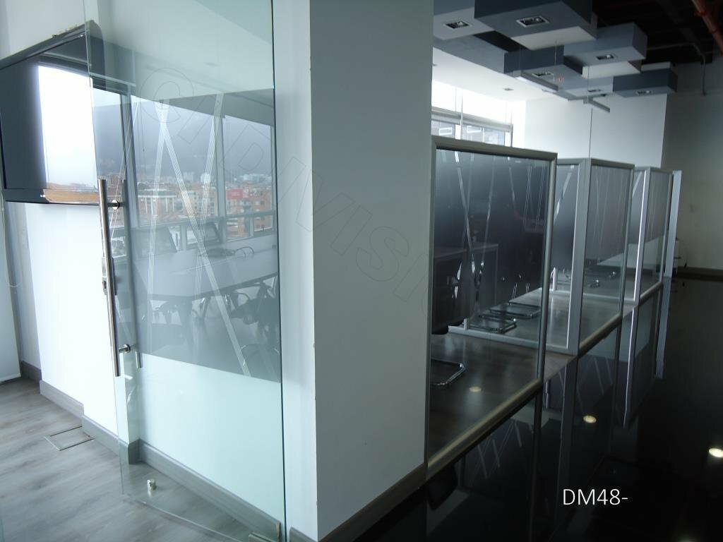 Mobilya mağazaları Ci. Divisions and Furniture Receptions and Counter Desks, Bogota, foto
