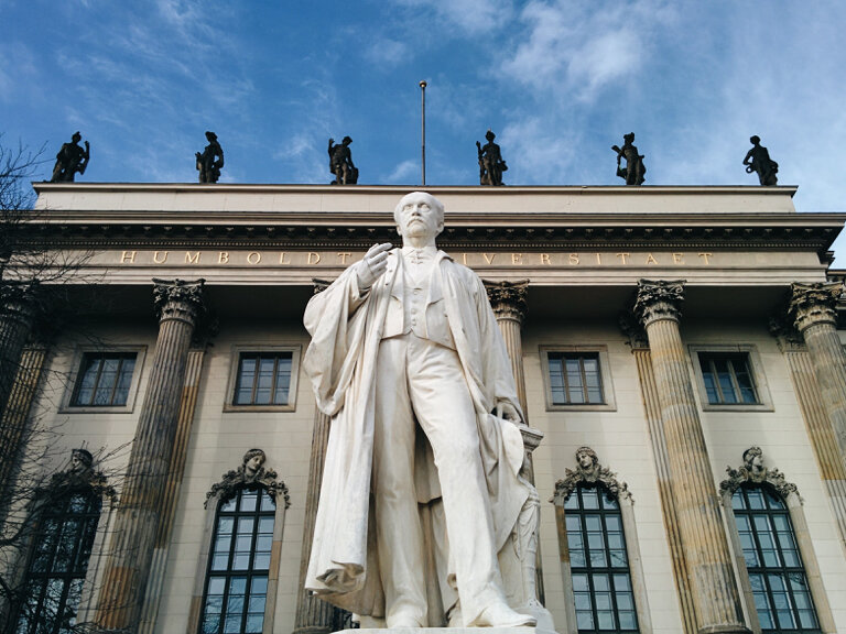 Anıt, heykel Hermann-von-Helmholtz-Denkmal, Berlin, foto