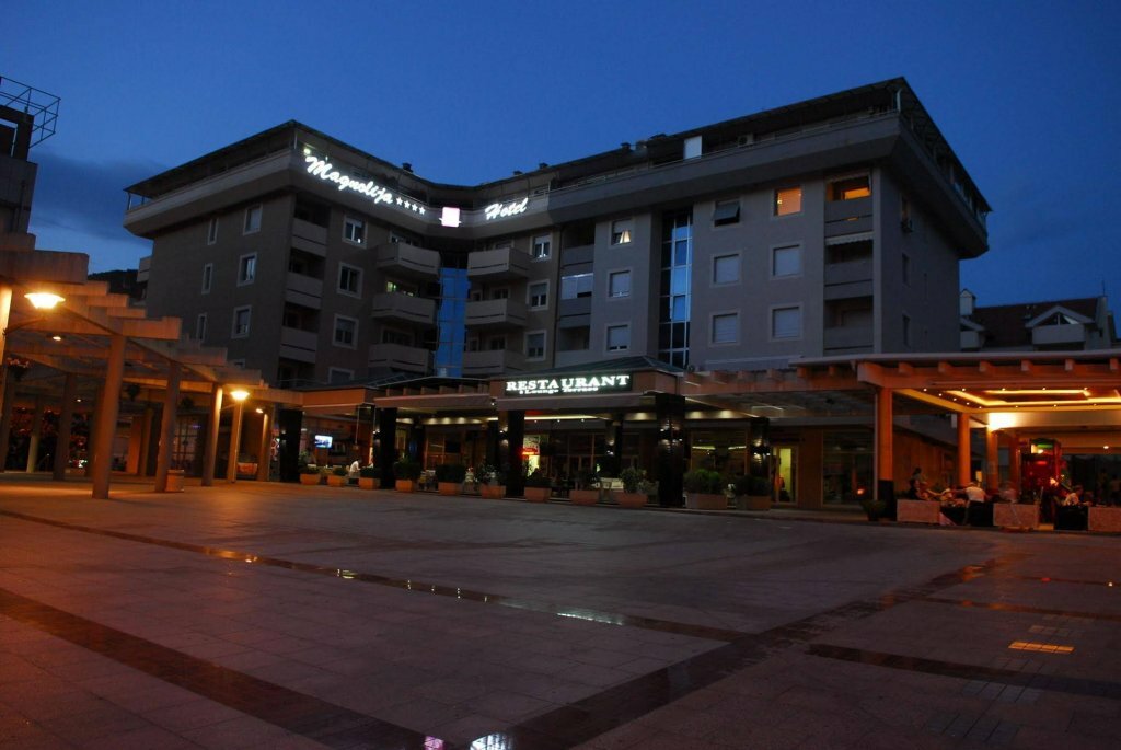 Otel Hotel Magnolija, Dünya, foto