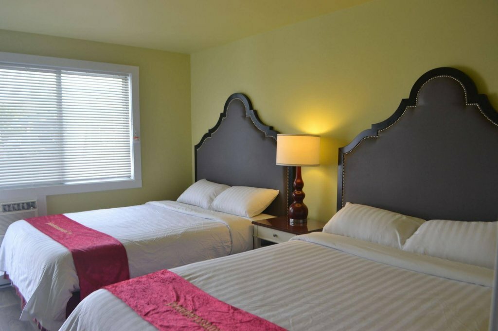 Otel Ace Motel, Britanya Kolumbiyası, foto