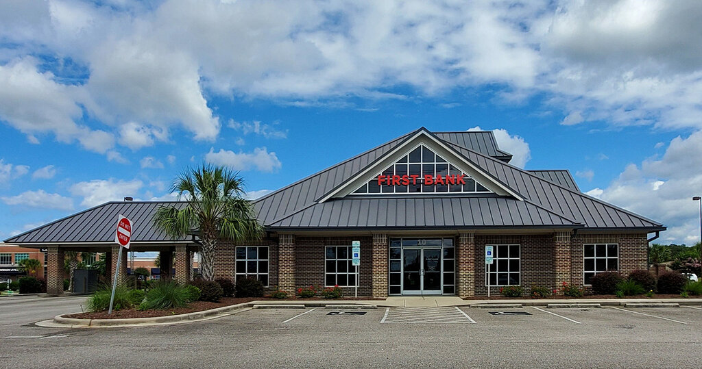 ATM'ler First Bank - Belville, Nc, Kuzey Carolina Eyaleti, foto