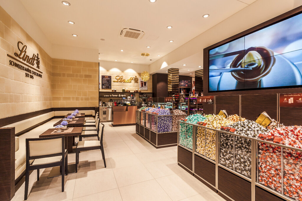 Kuruyemiş, atıştırmalık, kuru meyve Lindt Boutique Düsseldorf, Düsseldorf, foto