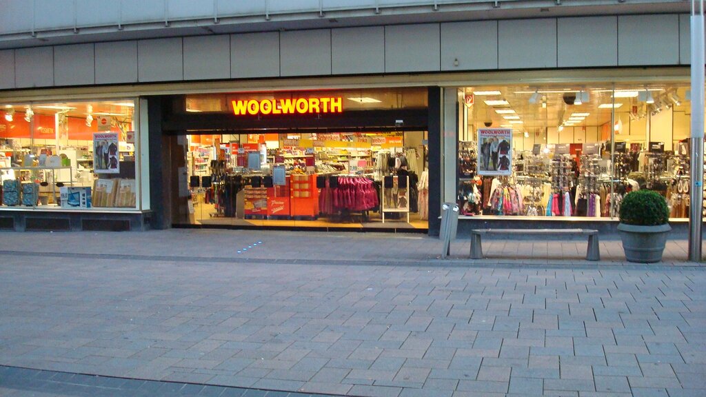 Büyük mağazalar Woolworth, Aschaffenburg, foto