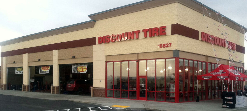 Jant ve lastikçiler Discount Tire, Idaho Eyaleti, foto