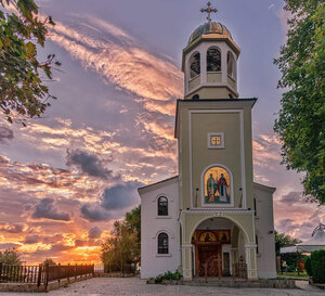 Церковь Кирилла и Мефодия (Burgas Region, Sozopol, ulitsa Industrialna), ortodoks kiliseleri  Süzebolu'dan (Sozopol'dan)