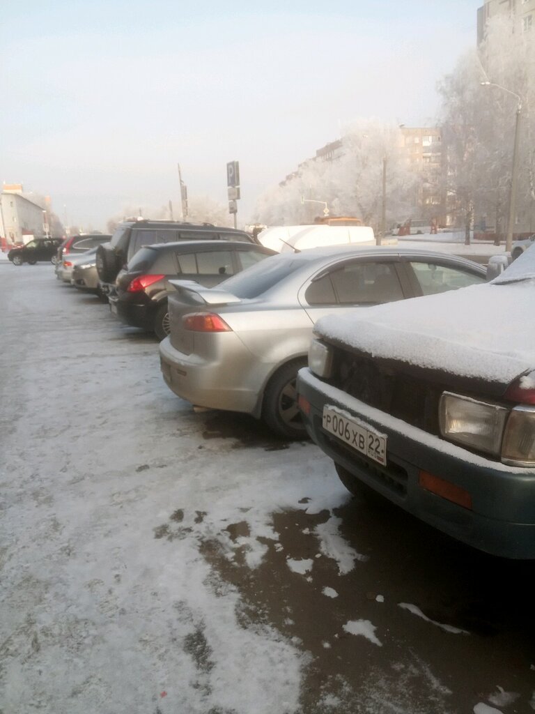 Otoparklar Парковка Pulse, Barnaul, foto