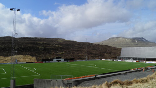 Stadyum Runavík Stadium, Faroe Adaları, foto