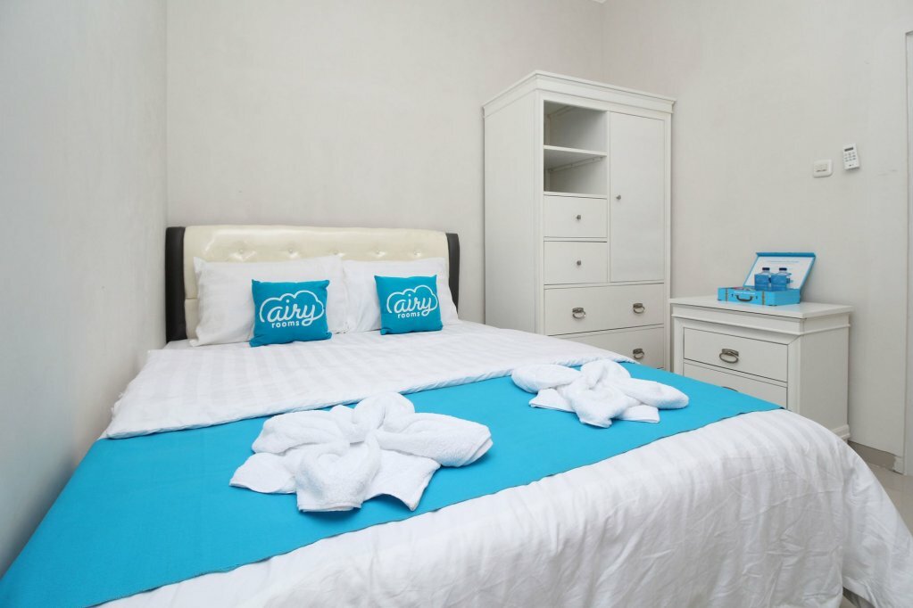 Otel Adel Guest House, Malang, foto