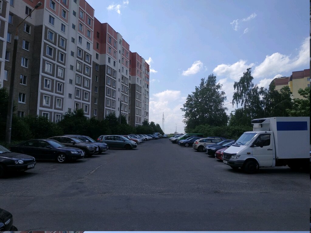 Otoparklar Parking lot, Minsk, foto
