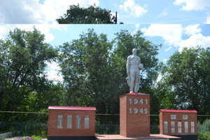 Памятник-обелиск жителям села Логачевка, погибшим в годы Великой Отечественной войны (Orenburg Region, Totskiy rayon, Suvorovskiy selsovet, selo Logachyovka, ulitsa Bolshoy Plant), anıt, heykel  Orenburgskaya oblastından