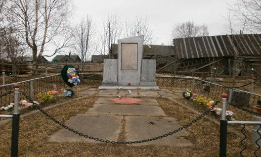 Anıt, heykel Погибшим в Великой Отечественной войне, Vologodskaya oblastı, foto