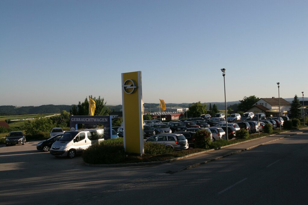 i̇kinci el araç Auto Engleder Hofkirchen GmbH, Yukarı Avusturya, foto