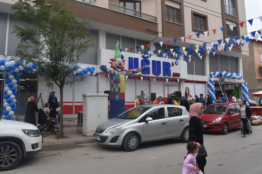 Yönetim ofisi Uğur Alışveriş Genel Müdürlük, Bursa, foto