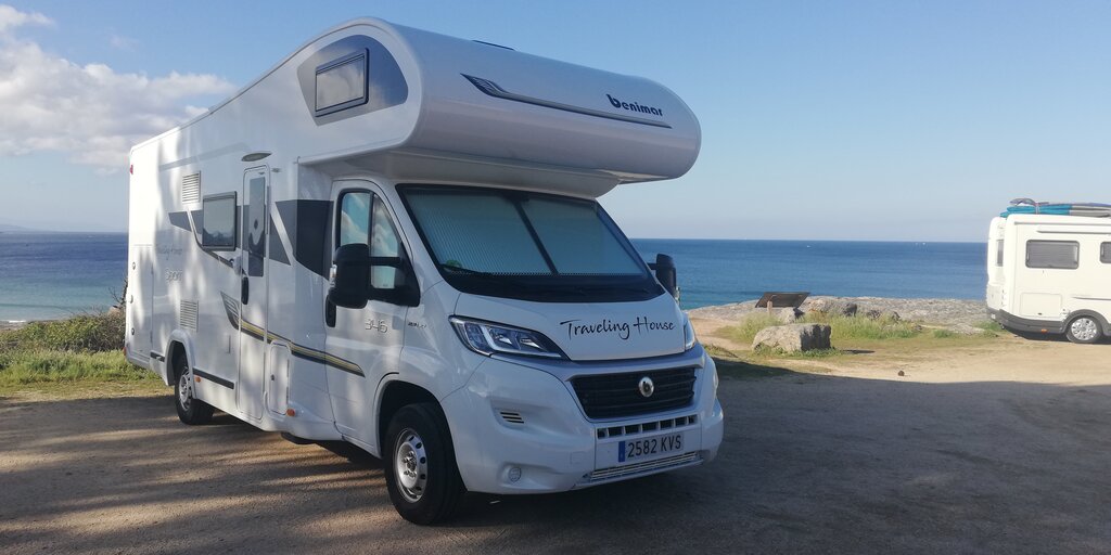 Emlak ofisi Autocaravanas Vigo, Vigo, foto