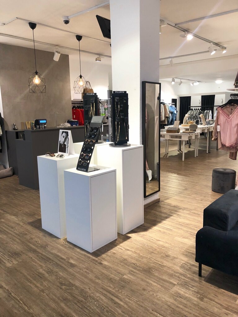 Tekstil ekipmanları I-Wear, Giessen, foto