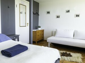 Blue House B&b (Valhúsabraut No:19, Seltjarnarnes), otel  Dünya'dan