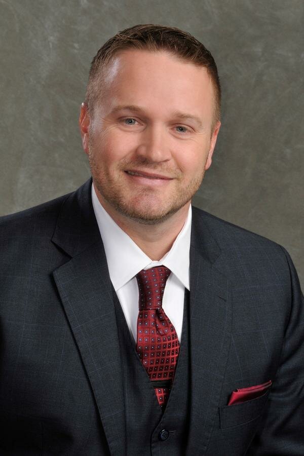 Yatırım fonu firmaları Edward Jones - Financial Advisor: Philip M Chapman, Kentucky, foto