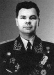 Корзунову Ивану Егоровичу (Shkolnaya ulitsa No:16, derevnya Prudki), anıt levhası, anıt taş  Smolenskaya oblastından