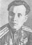 Герою Советского Союза Безрукову Николаю Григорьевичу (Uchitelskaya ulitsa No:6, selo Antipinka), anıt levhası, anıt taş  Çuvaşya'dan