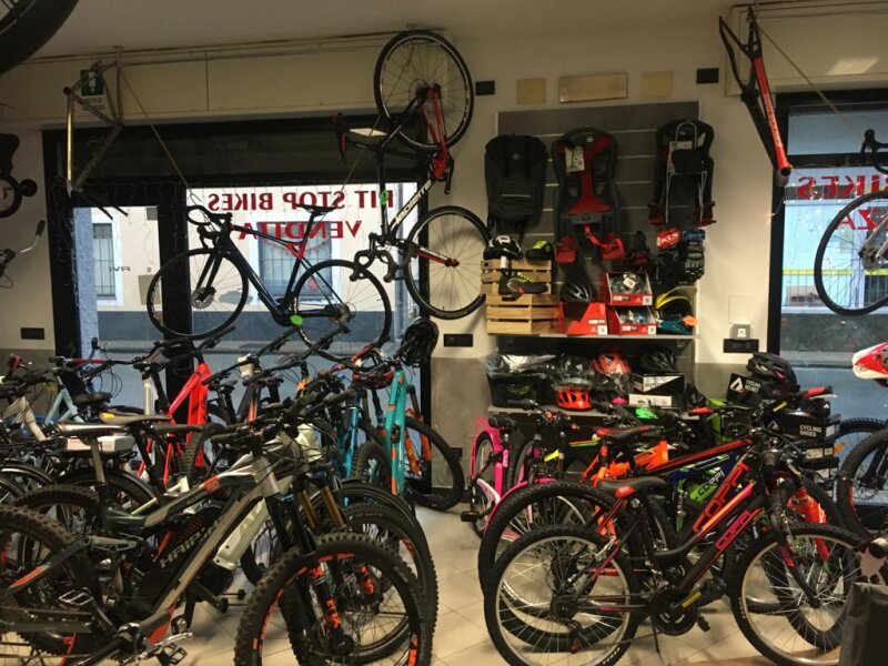 Bisiklet mağazaları Pit Stop Bikes, Chiavari, foto