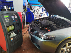 Talleres Nuevo Motor (Autonomous Community of Andalusia, Granada, Carretera de la Sierra, 105), otomobil servisi  Granada'dan
