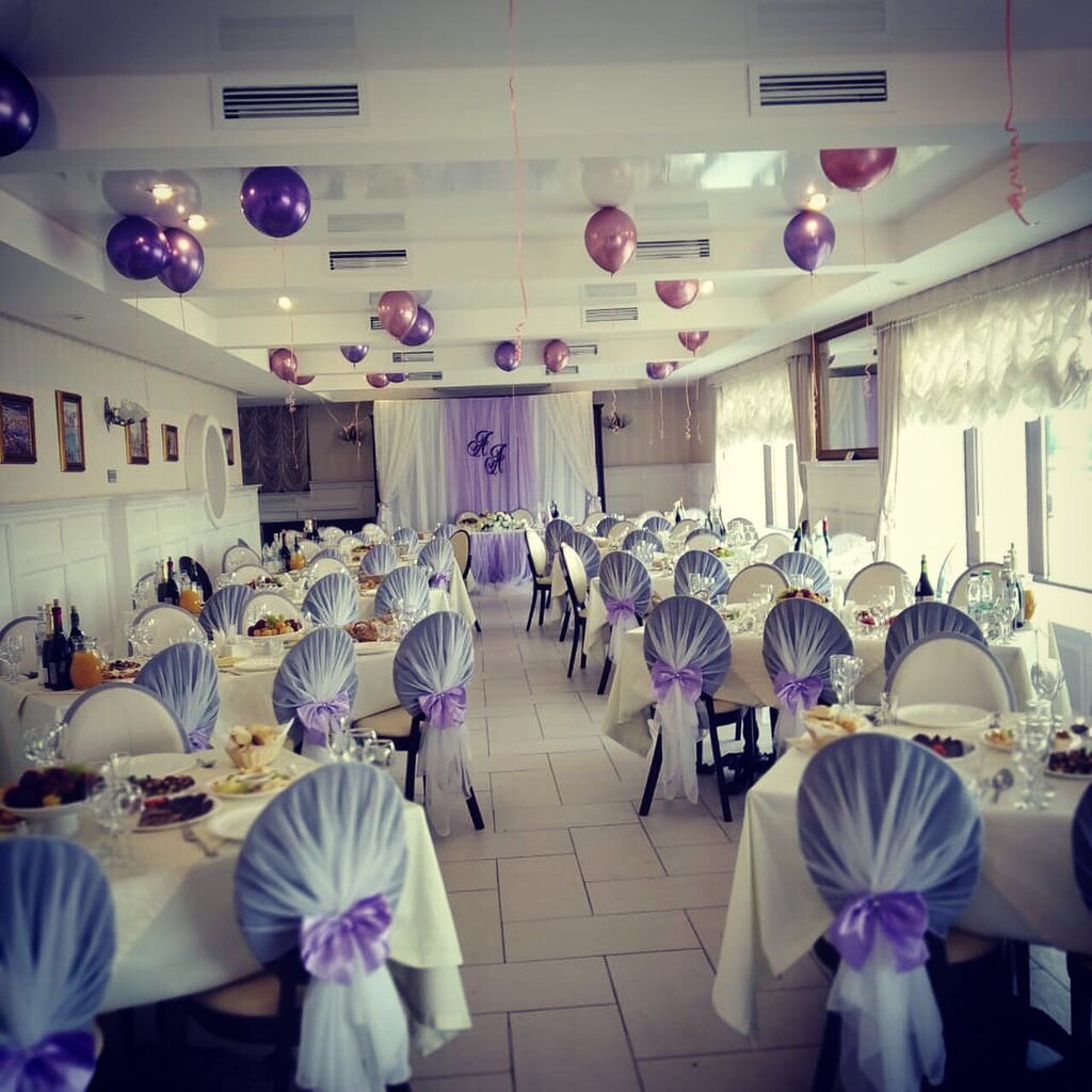 Düğün, toplantı salonu Klub-restoran Bereg, Nijnekamsk (Tüben Kama), foto