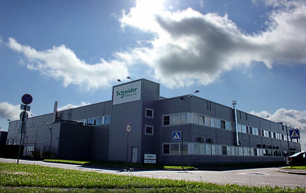 Sanayi kuruluşu Шнейдер Электрик, завод Шзэм, Kommunar, foto