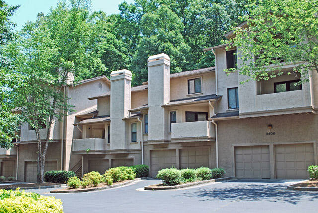 Emlak ofisi Harbor Pointe Apartments, Georgia Eyaleti, foto