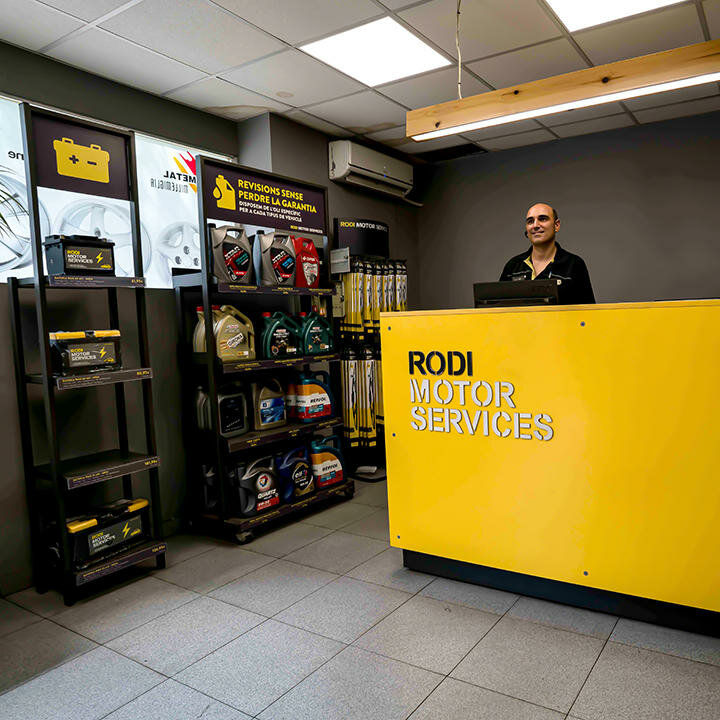 Otomobil servisi Rodi Motor Services, Girona, foto
