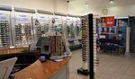 Revedo Ottica Optoquattro (Liguria, Genova), optik cihazlar ve ekipmanlar  Cenova'dan
