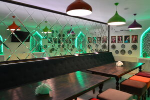 Pakhta (Volgogradskaya ulitsa No:60, Orenburg), kafe  Orenburg'dan