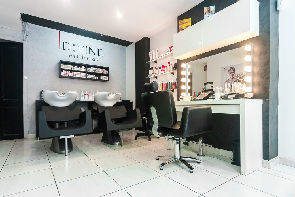 Kuaförler Divine Salón Peluquería, Barselona, foto