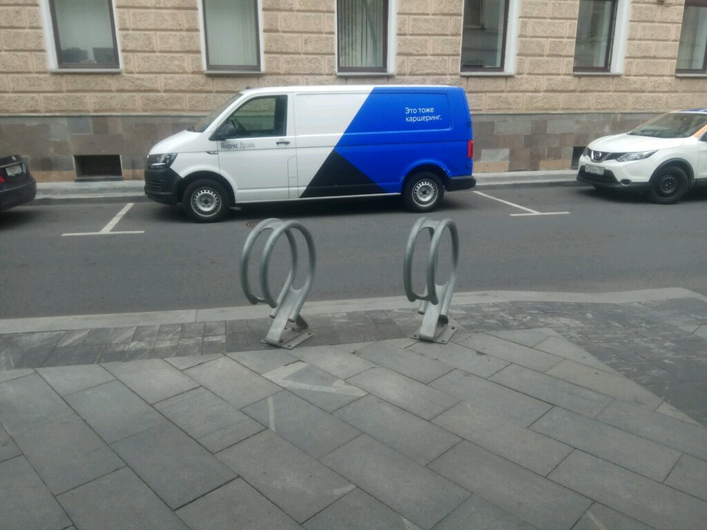 Bisiklet park yerleri Bicycle parking, Moskova, foto