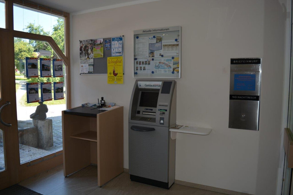 Banka Raiffeisenbank Aschau-Samerberg eG, Bavyera, foto