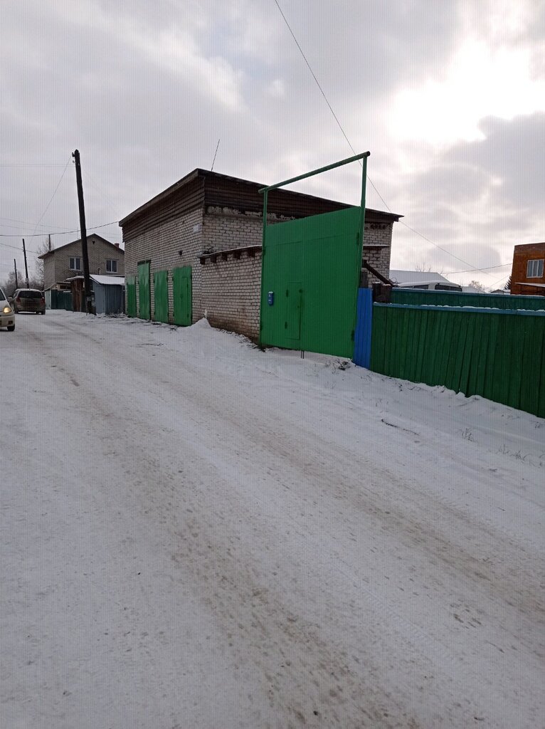 Otomobil servisi Avtomasterskaya, Barnaul, foto