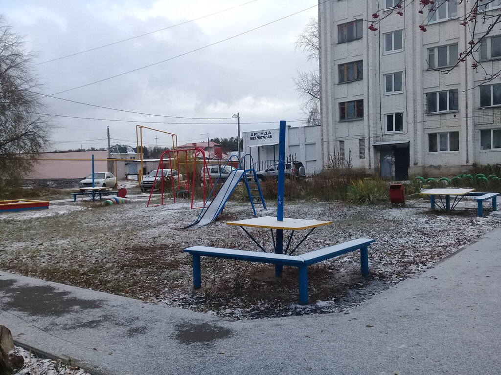 Oyun alanı Playground, Samara, foto