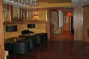 Hotel TenisHouse (Warszawa, Marki, aleja Marsz. J. Piłsudskiego, 117H), otel  Marki'den