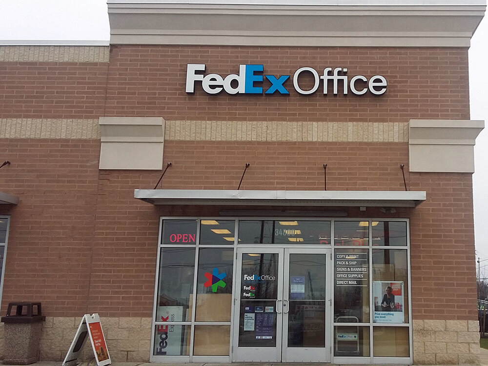 Fotokopi dükkanları FedEx Office Print & Ship Center, Ohio Eyaleti, foto