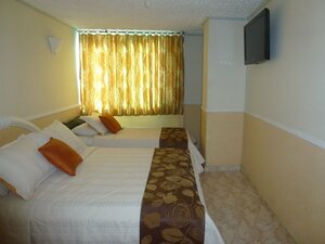 Hotel San Nicolas (Santander, Municipio de Bucaramanga, Carrera 17, 37-31), otel  Bucaramanga'dan